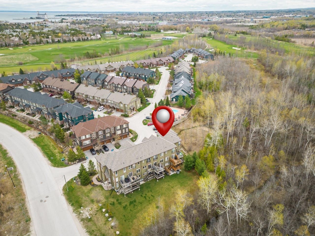 Exclusive Listings in Collingwood and the Blue Mountains